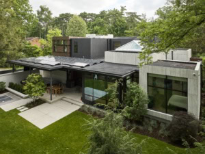 Modern Castle Portfolio - David Small Designs